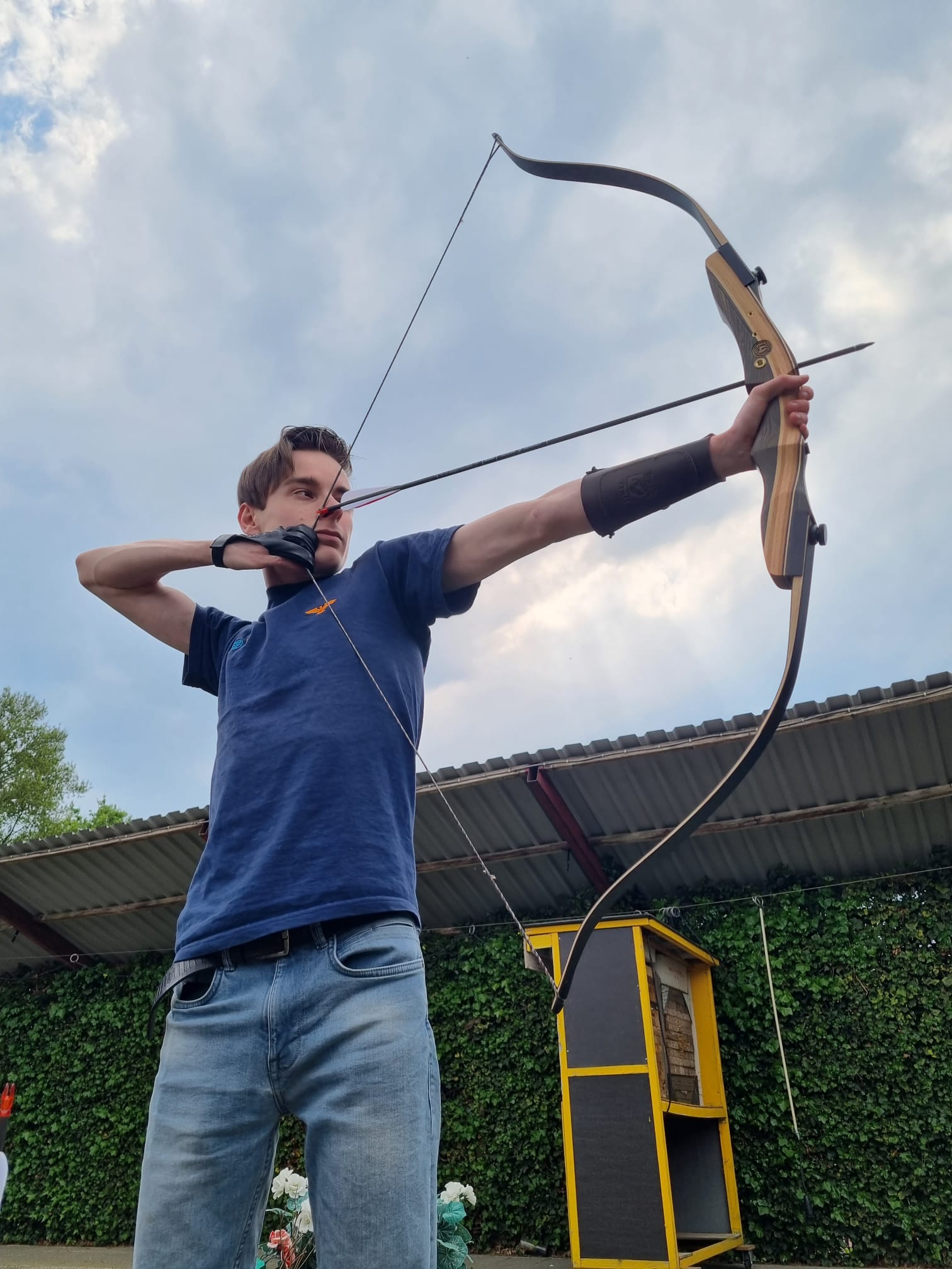 Handboogschieten bij Oude Roem Handhaven - Heeren van de Peel